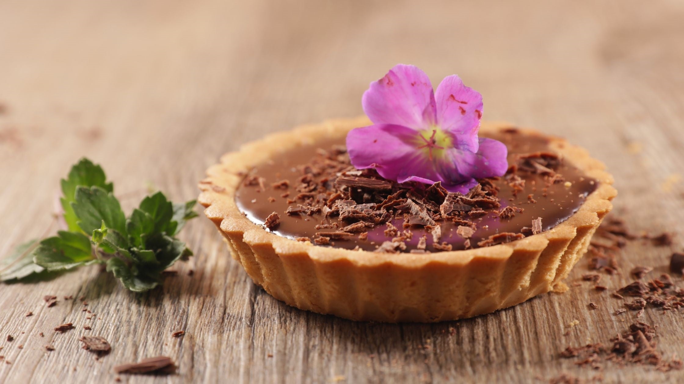 Tiny Tarts, Big Flavor: Chocolate Nougatine Delights – Chocolate & More ...